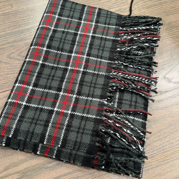 Accessories | Flannel Pattern Scarf With Fringe | Poshmark
